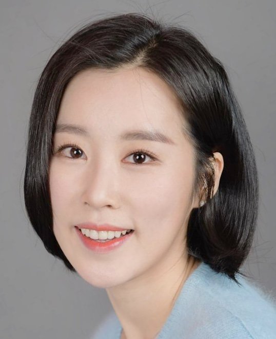 Bartender Lisa - MyDramaList