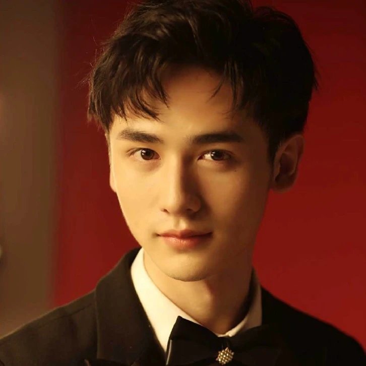 Nan Zhou's Instagram, Twitter & Facebook on IDCrawl