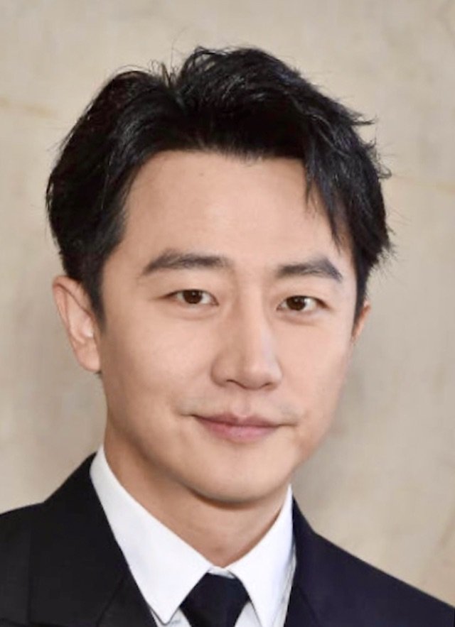 Huang Xuan (黄轩) - MyDramaList