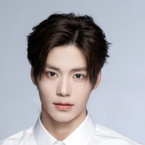 Kingsley Yang (杨亦辰) - MyDramaList