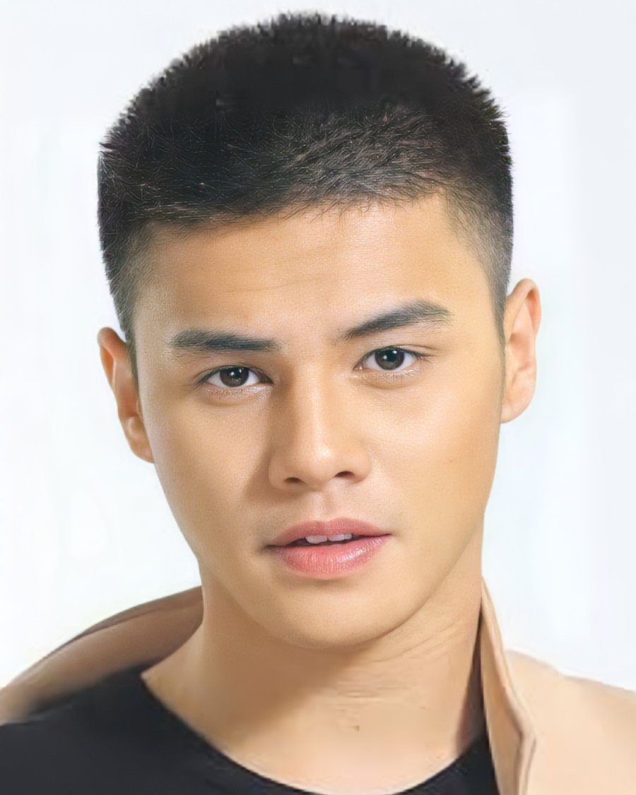Ronnie Alonte (Ronnie Alcantara Alonte II) - MyDramaList (ES)