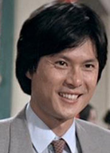 Kwan Lun's Instagram, Twitter & Facebook on IDCrawl