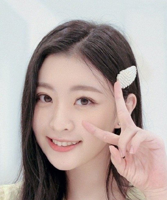 Sharon Wang's Instagram, Twitter & Facebook on IDCrawl