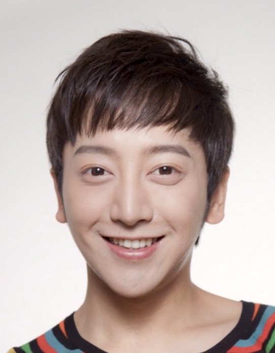 Ming Kong's Instagram, Twitter & Facebook on IDCrawl