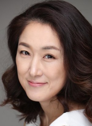 Kim Sun Hwa (김선화) - MyDramaList