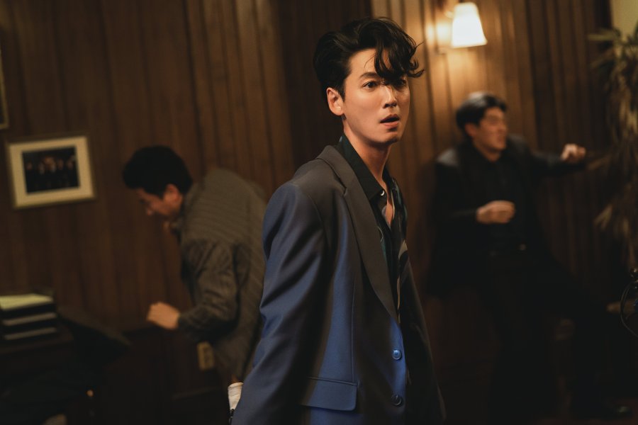 Jo Woo Jin, Jung Kyung Ho, Park Ji Hwan, Lee Kyu Hyung bring rib-tickling comedy in 'Boss ...