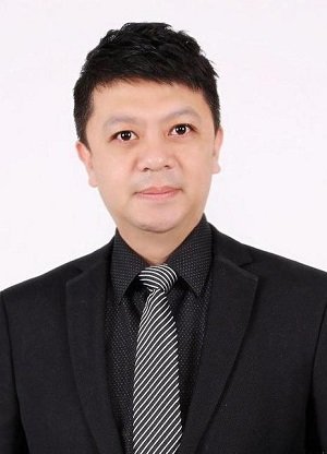 Dr. Cai - MyDramaList