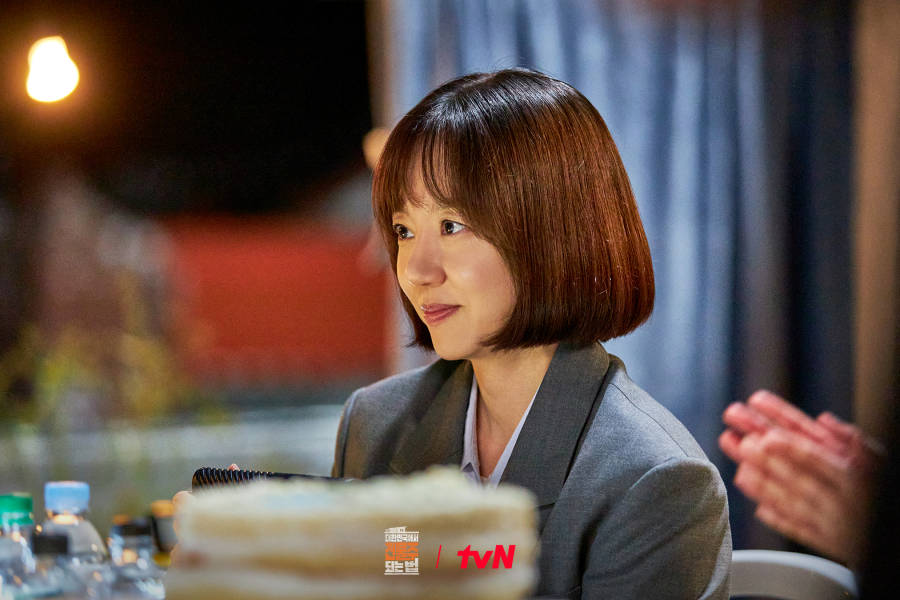 'Mad Concrete Dreams': Lim Soo Jung, Krystal Jung & more get tangled up ...