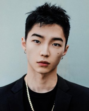 Park Yu Ri (박유리) - MyDramaList