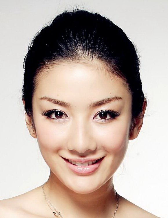 Huang Yi (黃奕) - MyDramaList