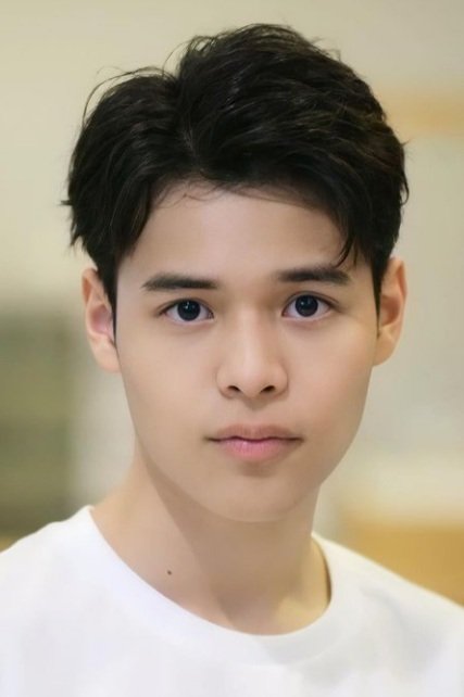 Poon Mitpakdee (ปูน มิตรภักดี) - MyDramaList