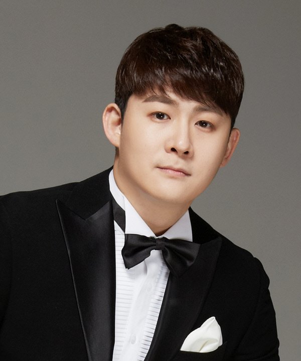 Kim Dong Hyun (김동현) - MyDramaList