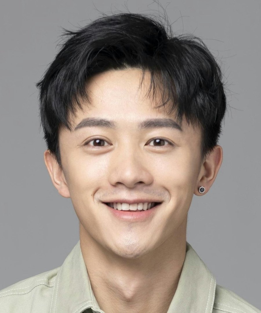 Wai Chen's Instagram, Twitter & Facebook on IDCrawl