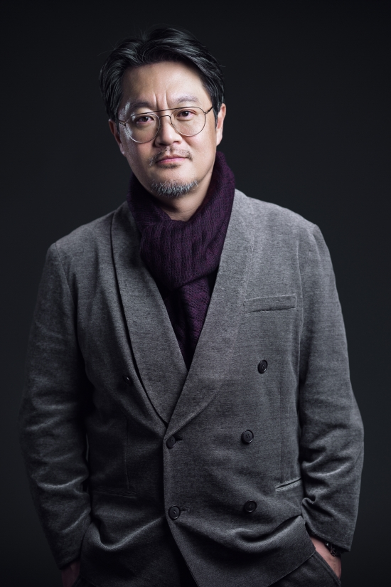 'Made in Korea': Director Woo on Jung Woo Sung's acting controversy ...