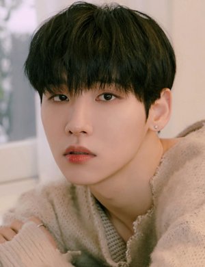 Jeon Woong (전웅) - MyDramaList