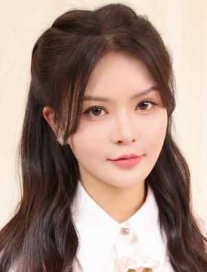 Zhou Wei Wei (周微微) - MyDramaList