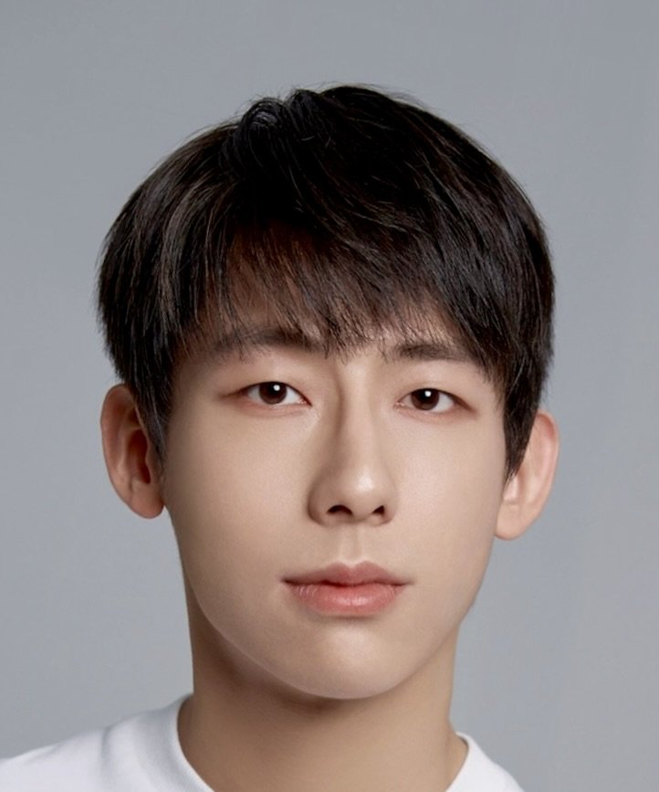 Zhen Wang's Instagram, Twitter & Facebook on IDCrawl