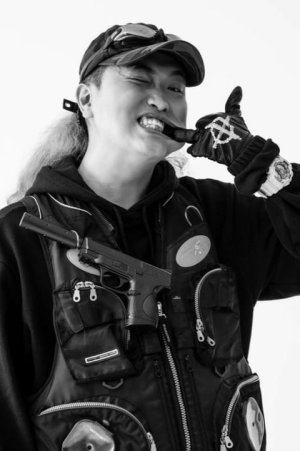 Old Rhomp (손기훈) - MyDramaList