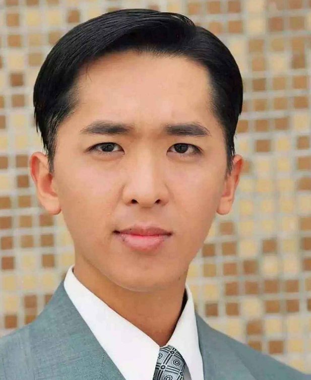 Johnny Tang (鄧兆尊) - MyDramaList