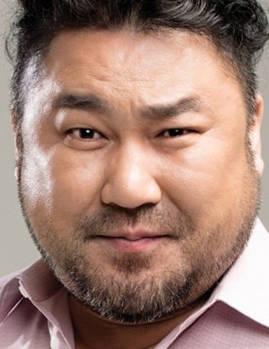 Ko Chang Seok (고창석) - MyDramaList
