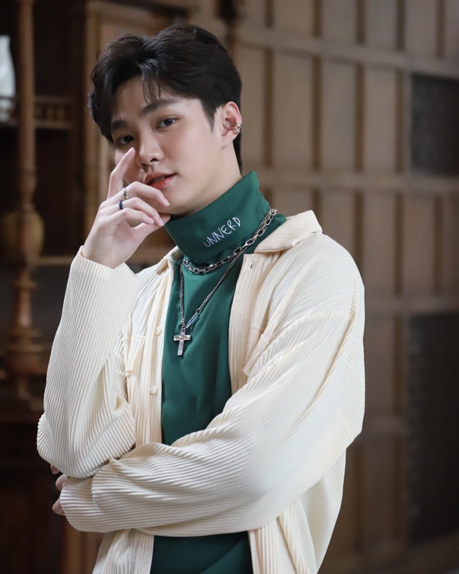 Saint Nattapat Suwanich (เซ้นต์ณัฐพัฒน์สุวานิชย์) - MyDramaList