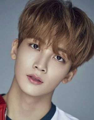 Yoon Jeong Han (윤정한) - MyDramaList