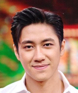 Jam Rachata Hampanont (แจม รชตะ หัมพานนท์) - MyDramaList