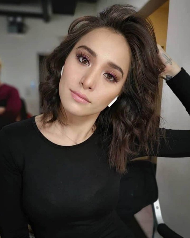 Cristine Reyes (Ara Cristine Pascual Klenk) - MyDramaList