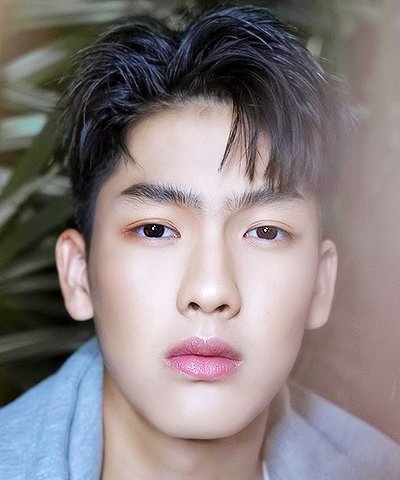 Tar Atiwat Saengtien (ต้า อธิวัตน์ แสงเทียน) - MyDramaList