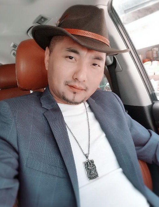 Han Cheng's Instagram, Twitter & Facebook on IDCrawl