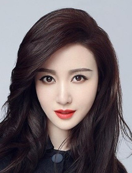 Alina Zhang (张萌) - MyDramaList