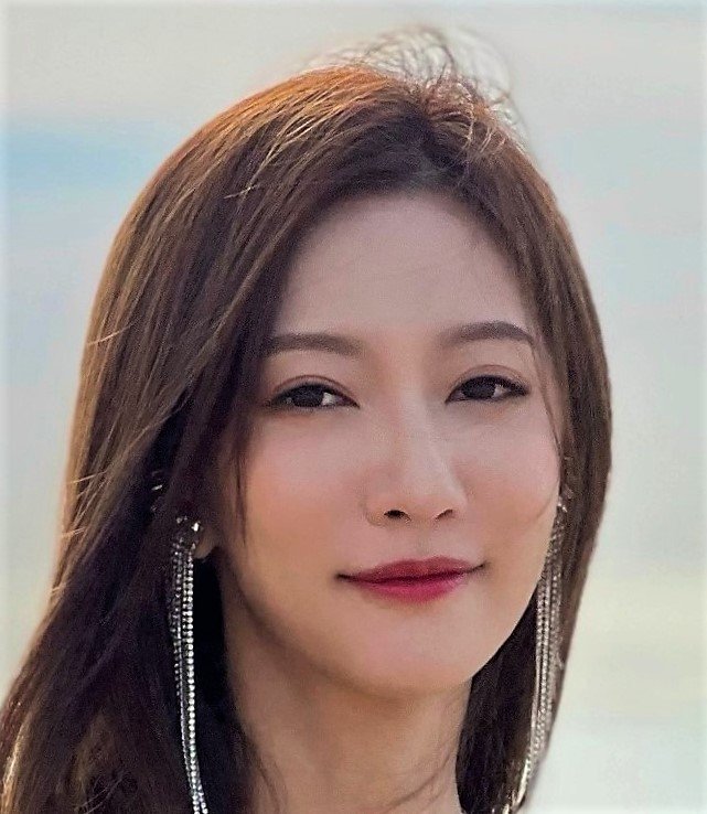 Yilia Yu (余玥) - MyDramaList