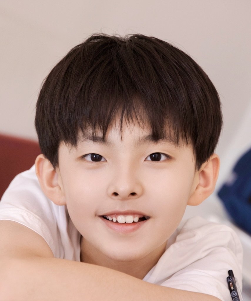 Shuo Zhang's Instagram, Twitter & Facebook on IDCrawl