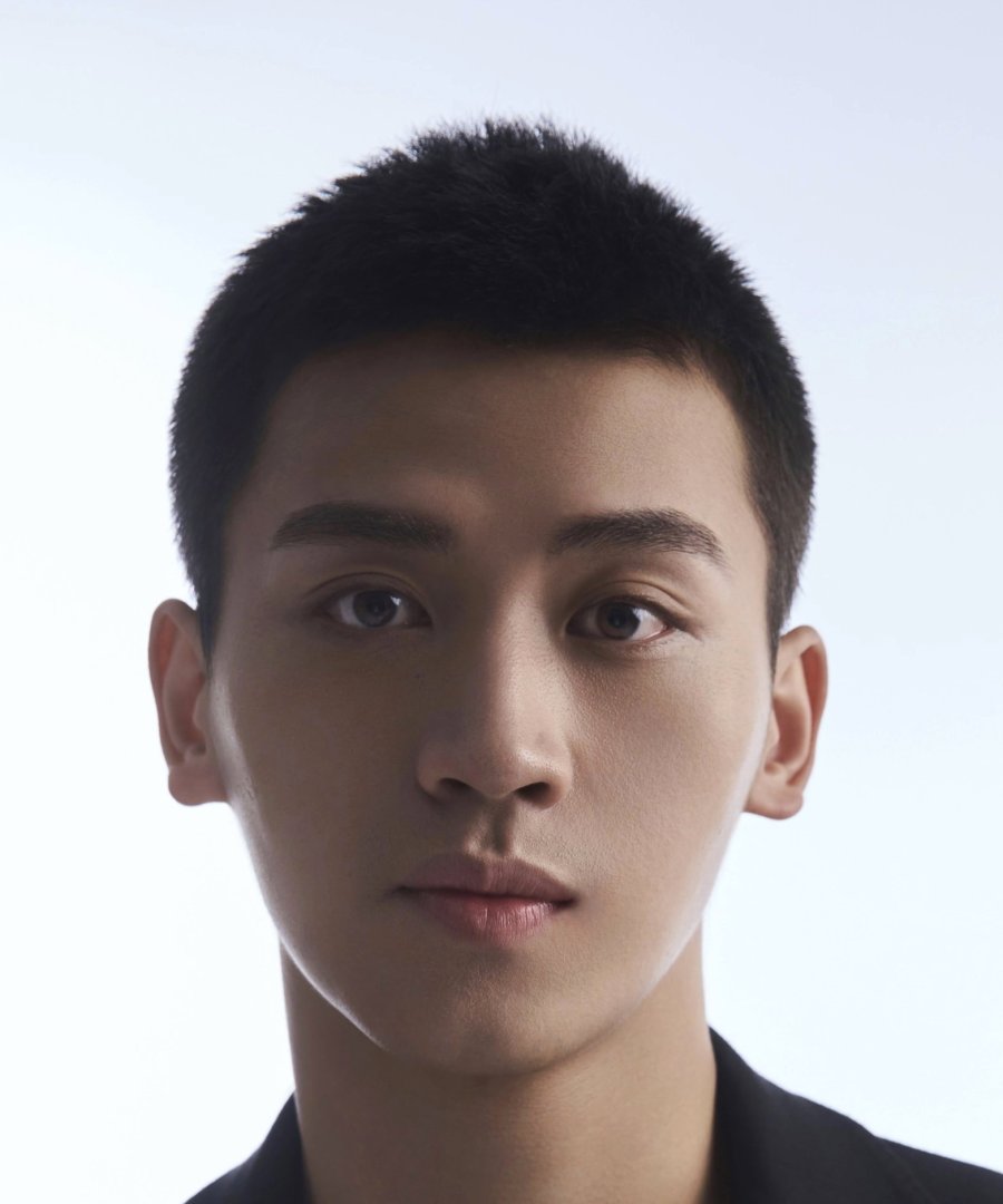 Ming Hong's Instagram, Twitter & Facebook on IDCrawl