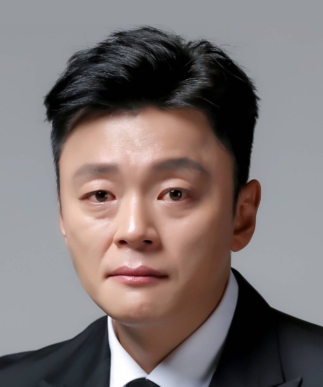 Kim Chan's Instagram, Twitter & Facebook on IDCrawl