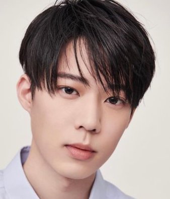 Andy Huang (黃信赫) - MyDramaList