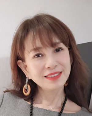 Debbie Chou (周丹薇) - MyDramaList