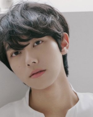 Peng Kang Jun (彭康俊)- MyDramaList