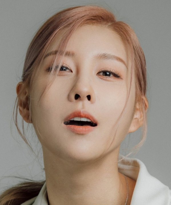 Stephanie (스테파니) - MyDramaList