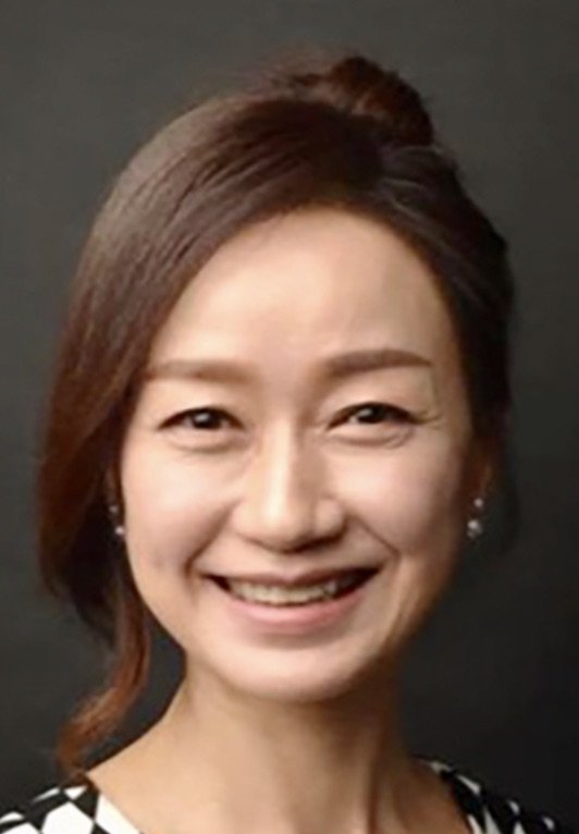 Sook Lee's Instagram, Twitter & Facebook on IDCrawl