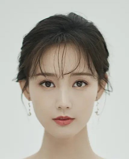 Li Yi Tong (李一桐) - MyDramaList