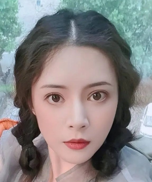 Ziqi Fan's Instagram, Twitter & Facebook on IDCrawl