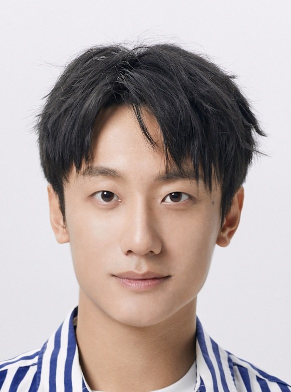 Kai Cheng's Instagram, Twitter & Facebook on IDCrawl