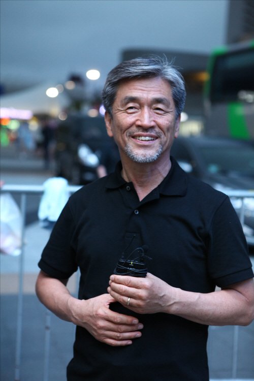 Jang Sa Ik (장사익) - MyDramaList