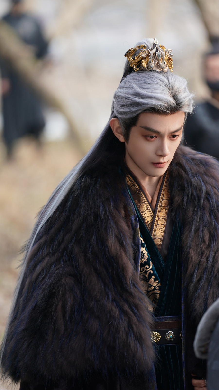 'Pursuit of Jade' actor Deng Kai says he 'really likes reading negative ...