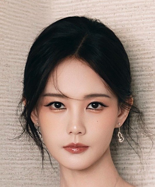 Polltab - Most Pretty Cdrama Actress Fan Voting 2025 最漂亮大陆女演员投票2025