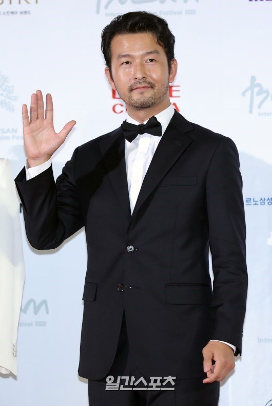 Won Gi - MyDramaList