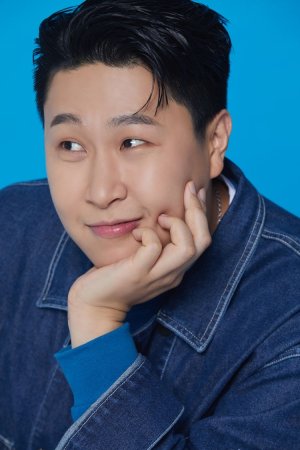 Lee Yong Joo (이용주) - MyDramaList