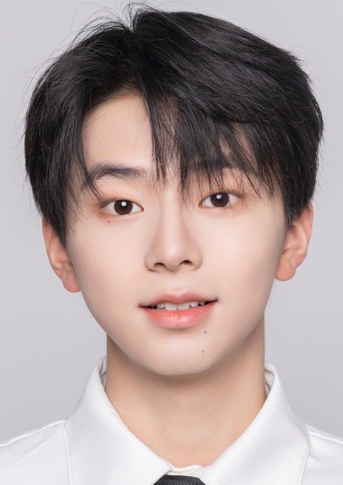 Zhang Ting's Instagram, Twitter & Facebook on IDCrawl