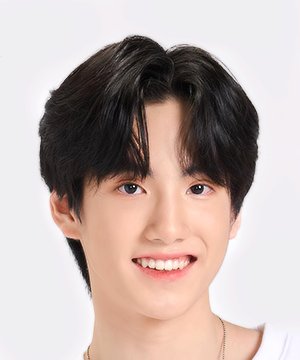 Phu Tatchai Limpanyakul (ธัชชัย ลิ้มปัญญากุล) - MyDramaList